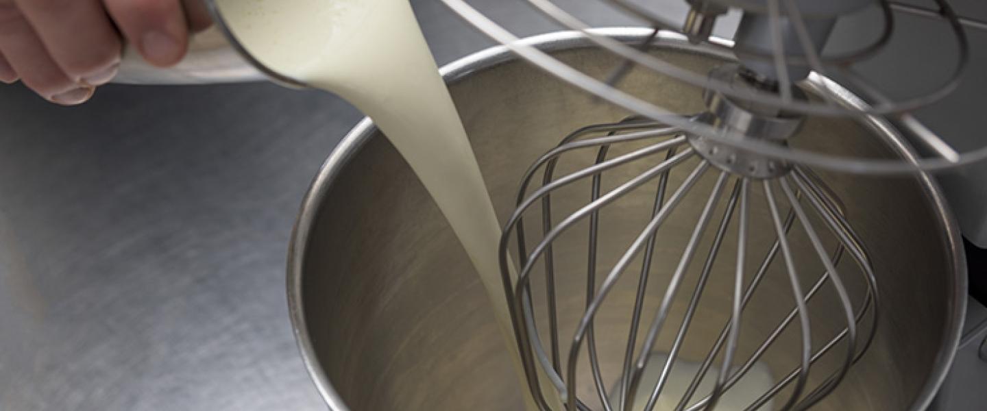 Liquid Milk | Nestlé Professional